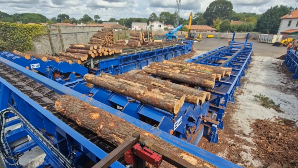 Montage d’un parc à grumes – Scierie Lesbats (40) – Aquitaine Electrique